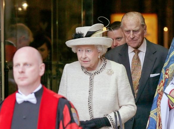 Queen opens national assembly for Church of England • The Crown Chronicles