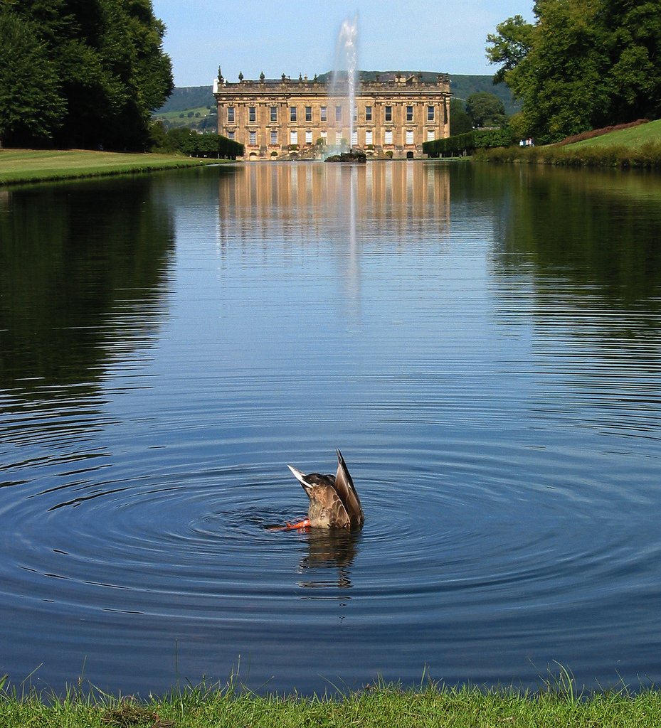 Lord of the Manor... Chatsworth House - the crowning glory of Britain's ...
