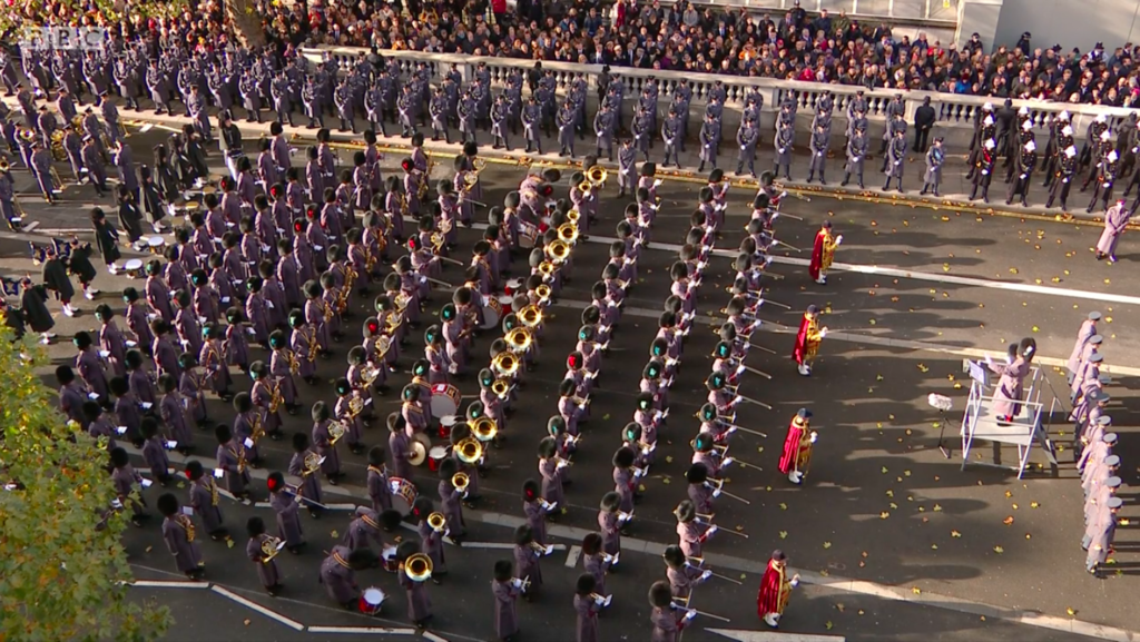 Royal Family lead the nation on Remembrance Sunday - Queen watches from ...