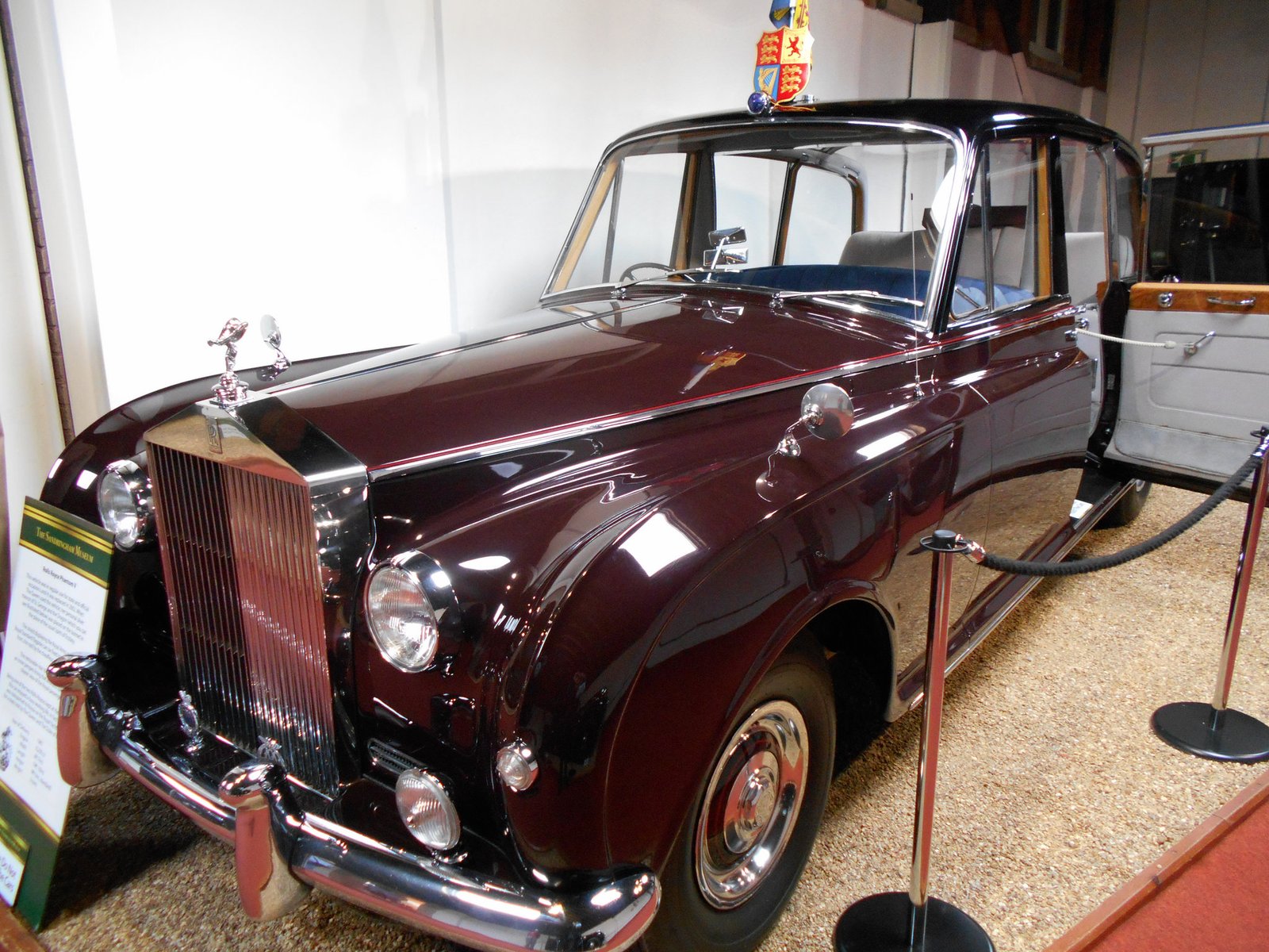 Sandringham - a royal Christmas retreat • The Crown Chronicles