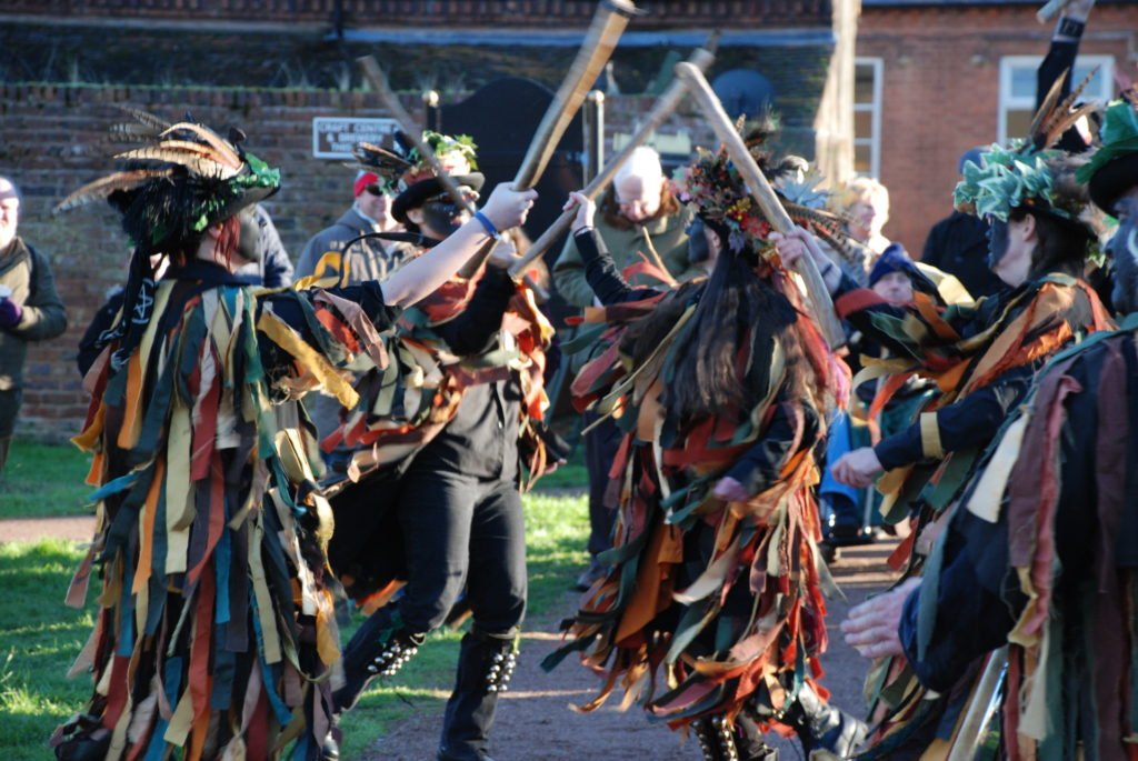 Christmas and New Year traditions in Medieval and Tudor England • The ...