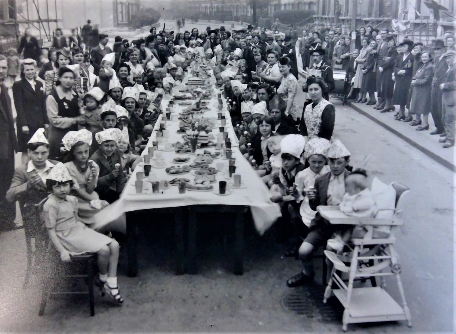Royal Rewind: Princess Elizabeth and Princess Margaret celebrate VE Day ...