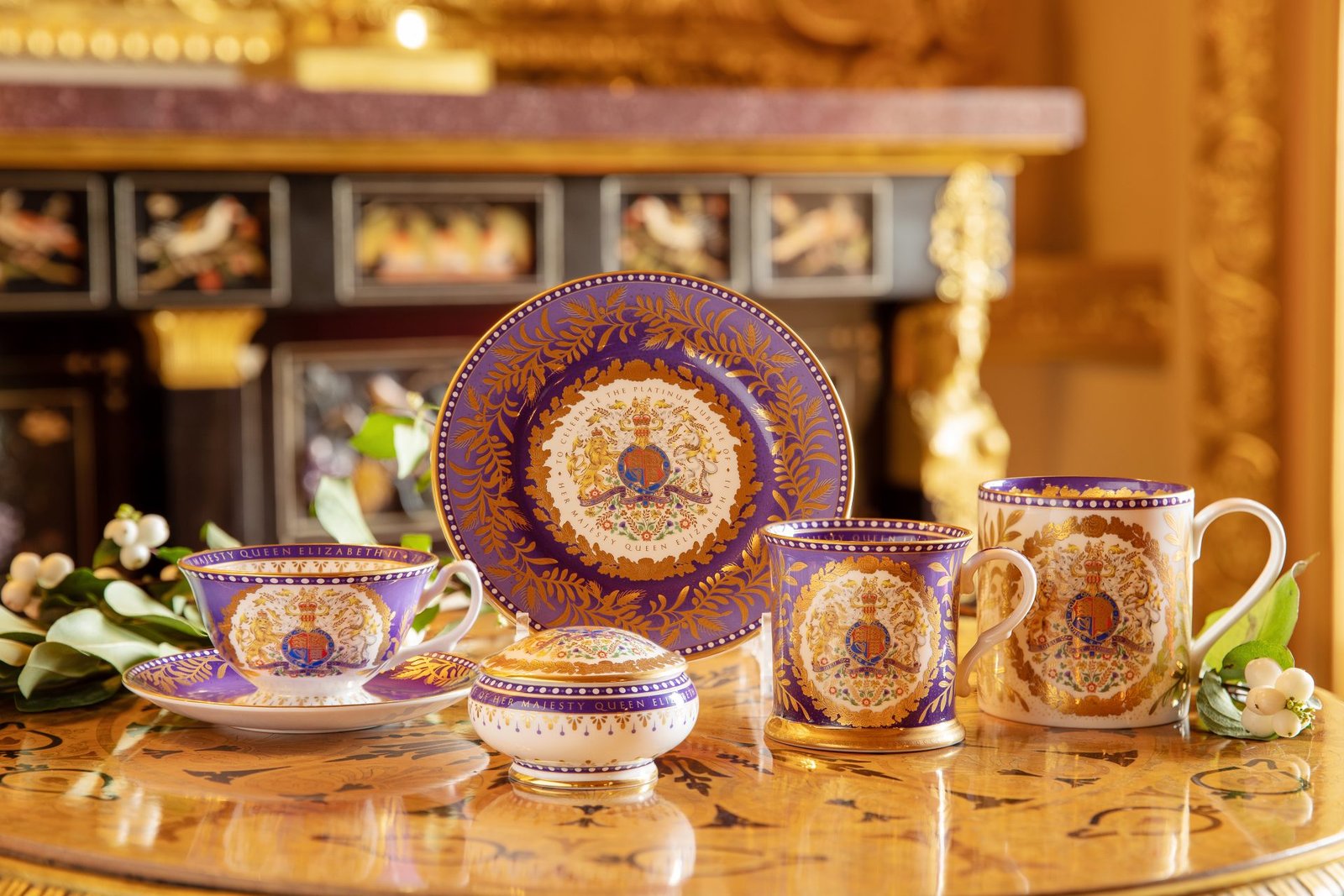 New range from Royal Collection Trust celebrates Queen's Platinum ...
