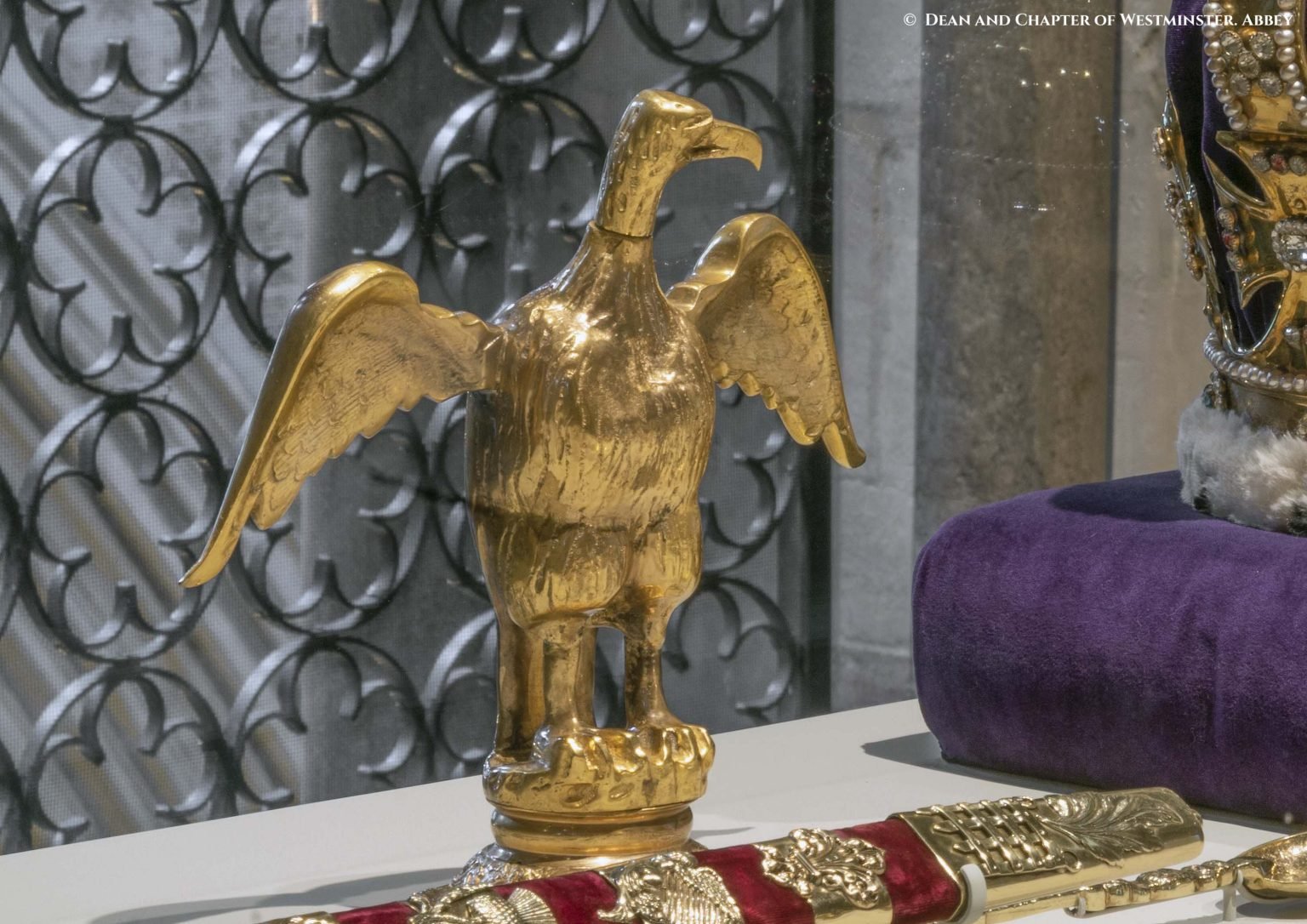 Tell me about... the Ampulla and Anointing Spoon • The Crown Chronicles