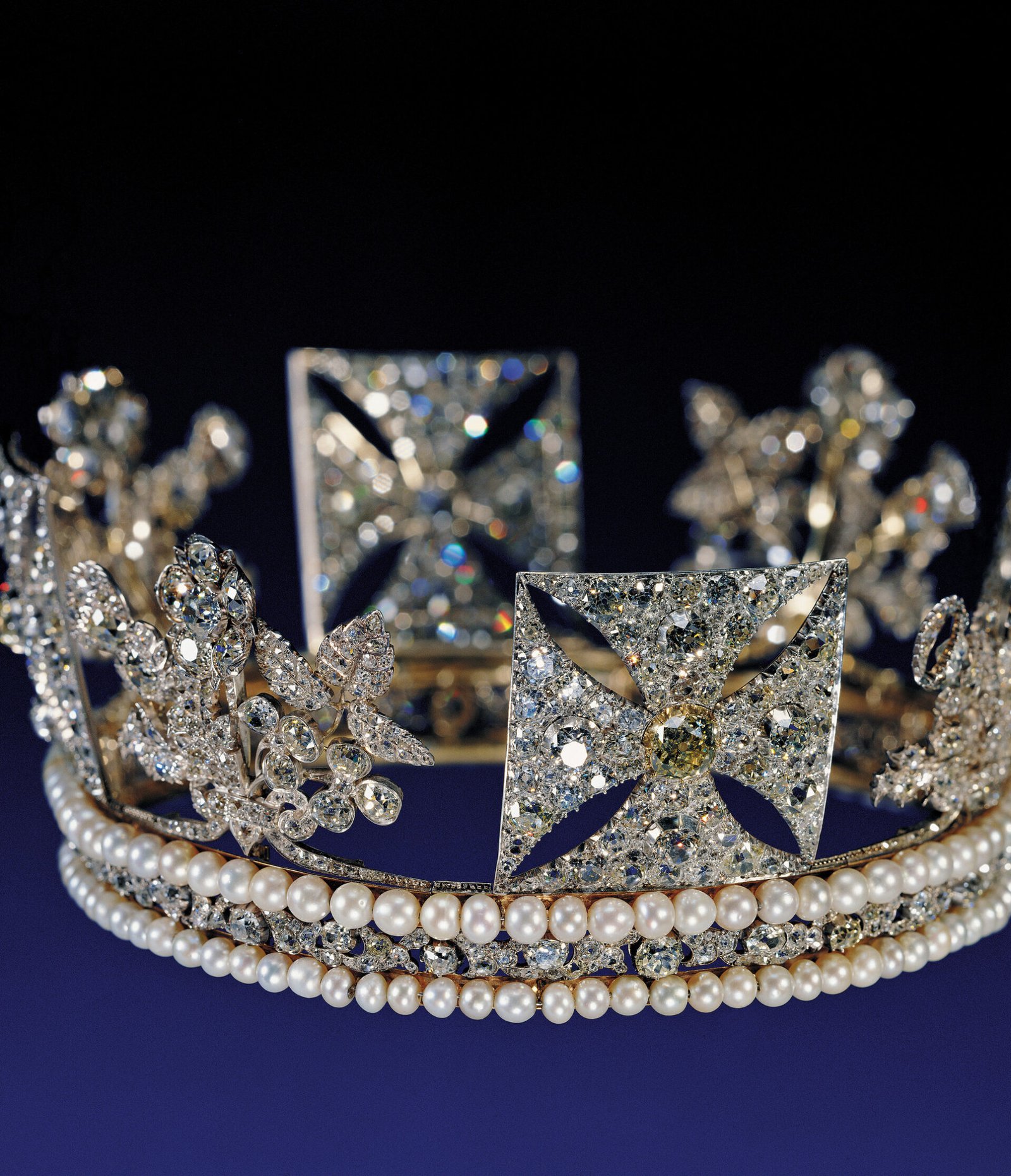 The Queen's Jewellery: the George IV diamond diadem • The Crown Chronicles
